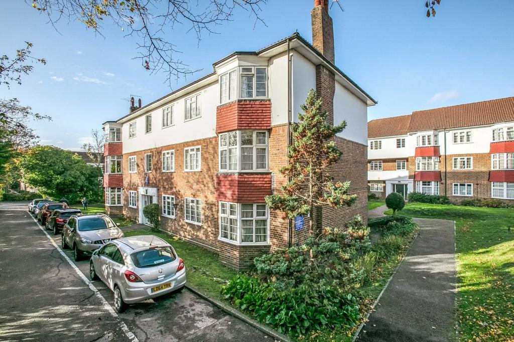 Addiscombe Road, Croydon, CR0 2 bed apartment - £330,000