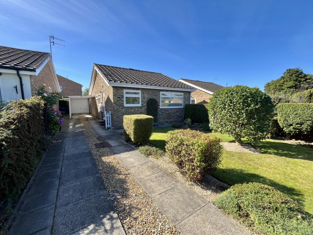Arden Close, North Yorkshire TS14 2 bed bungalow - £249,995