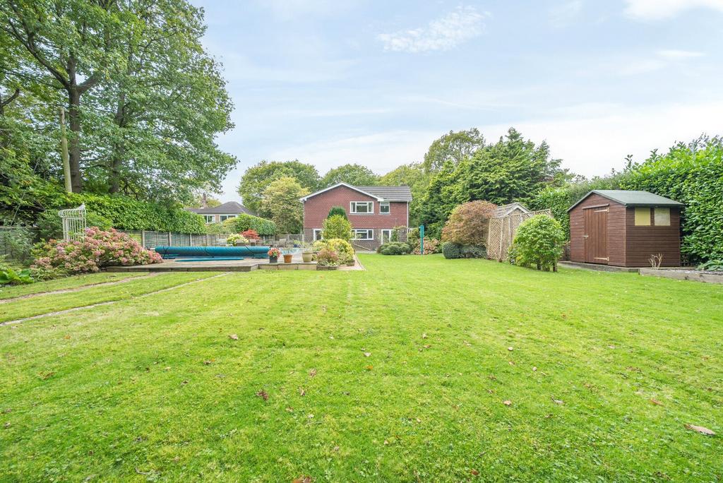 Durfold Wood, Plaistow, RH14 4 bed detached house for sale - £850,000