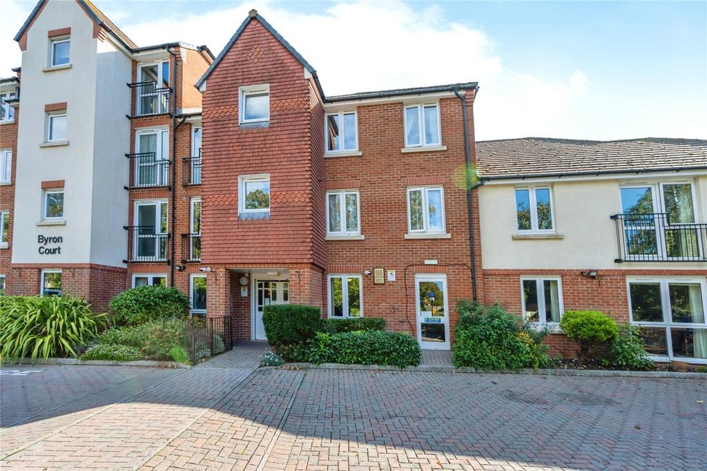 Stockbridge Road, Chichester, West... 1 bed apartment - £40,000