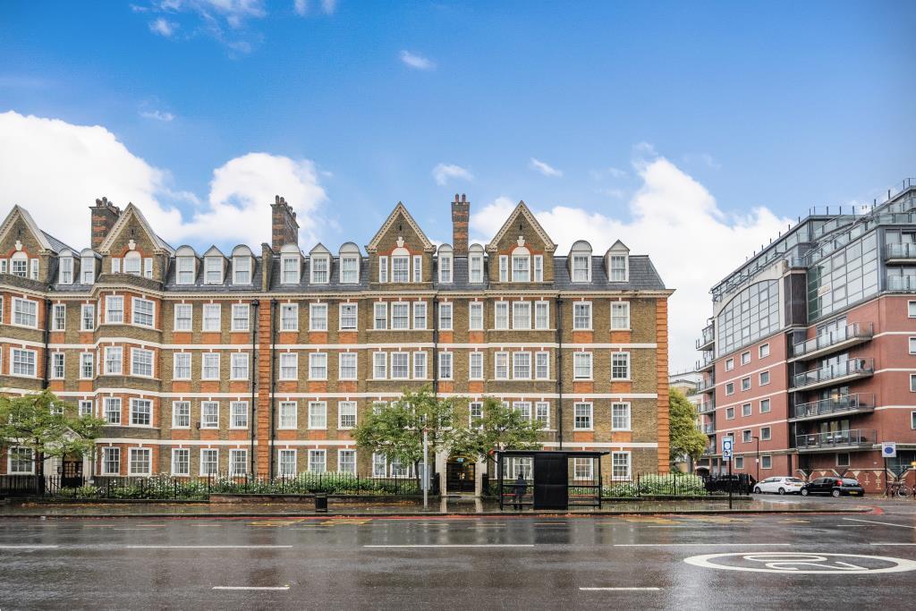 Hanover Gate Mansions, London, NW1 2 bed flat - £850,000