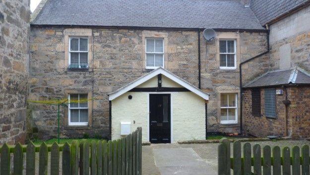 Batchen Street, Elgin 3 bed semi-detached house - £750 pcm (£173 pw)