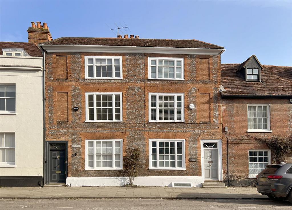 27 New Street, Henley-On-Thames RG9 4 bed terraced house - £1,295,000