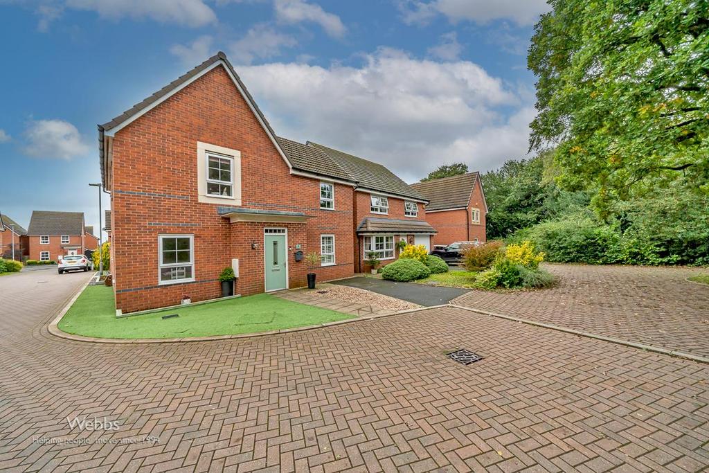 Preece Drive, Cannock WS12 4 bed detached house for sale - £350,000