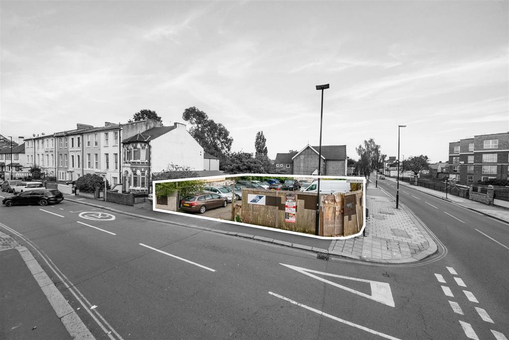 Whitton Road, Hounslow TW3 Plot - £950,000