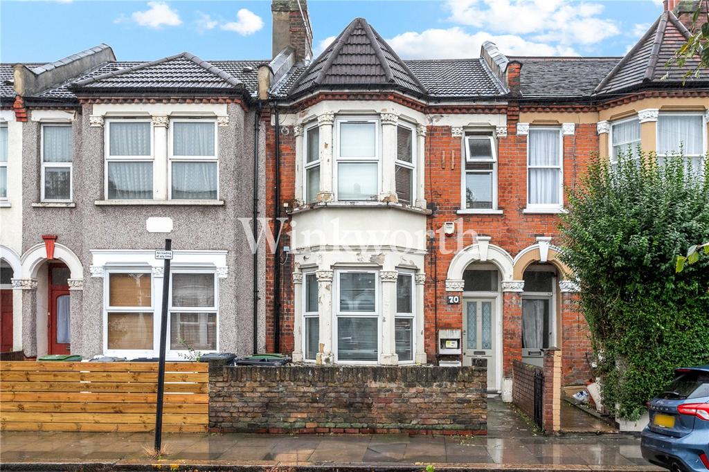 Brantwood Road, London, N17 2 bed apartment for sale - £330,000