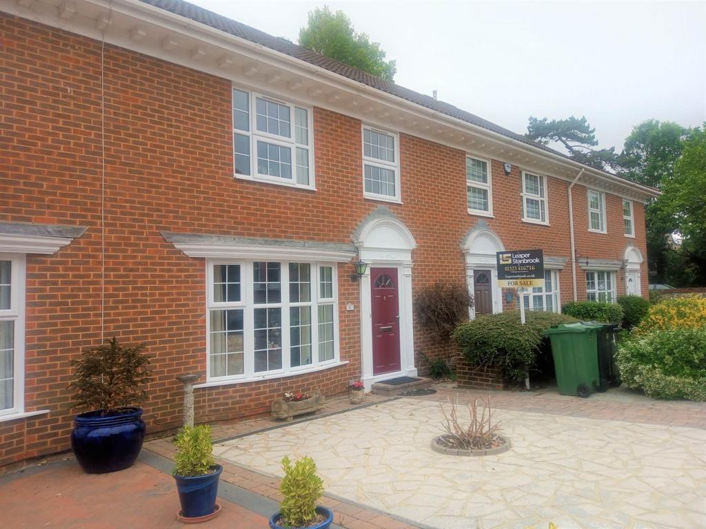 Sheraton Close, Eastbourne, BN21 4HQ 3 bed terraced house - £529,000
