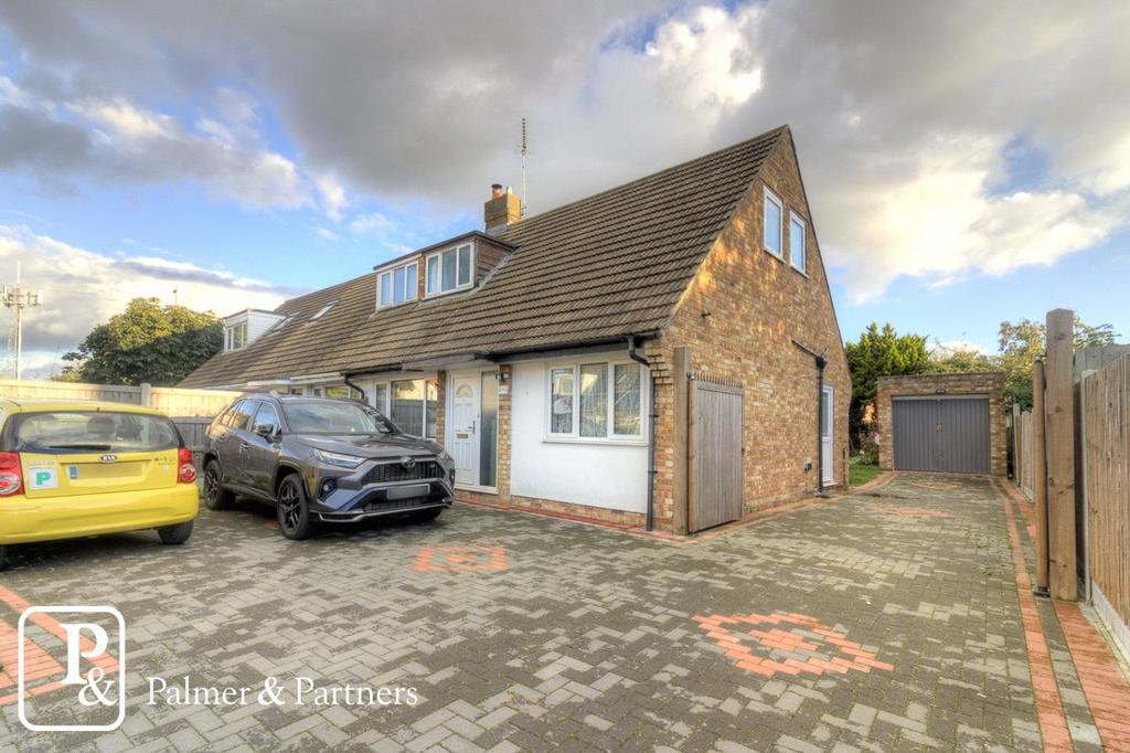 Eldon Close, Parsons Heath... 3 bed bungalow - £325,000