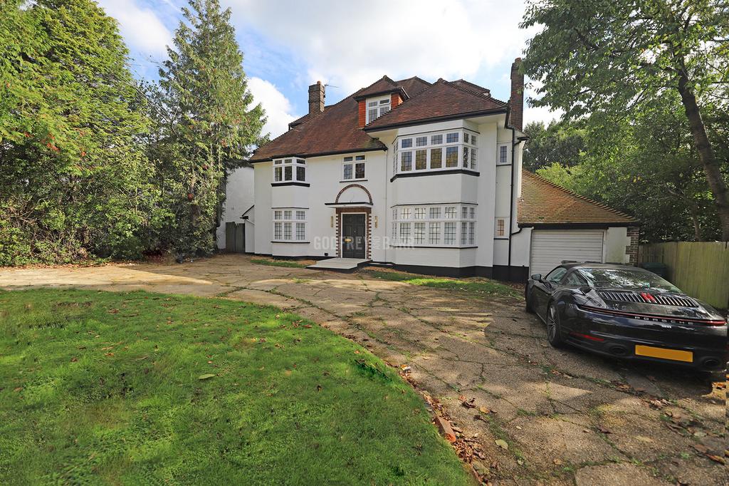 Mill Hill NW7 5 bed detached house - £6,500 pcm (£1,500 pw)