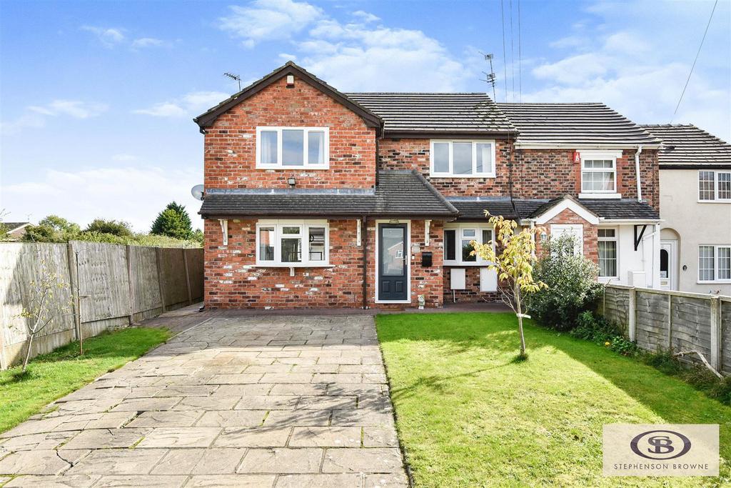 Davenport Street, Crewe 4 bed mews - £300,000