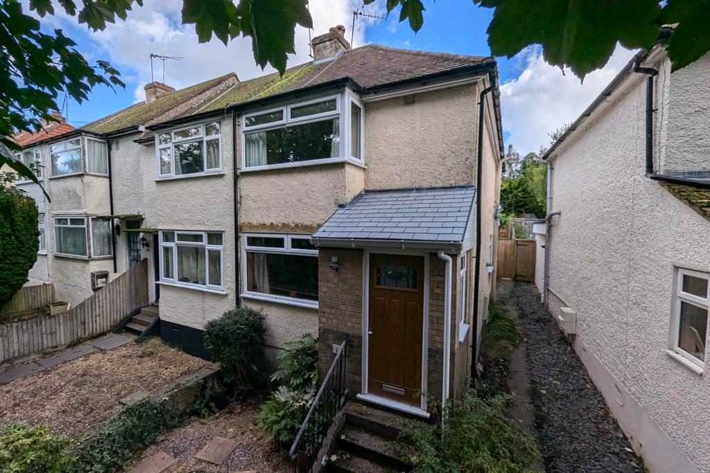 Sunnyhill Road, Boxmoor 3 bed house for sale - £425,000