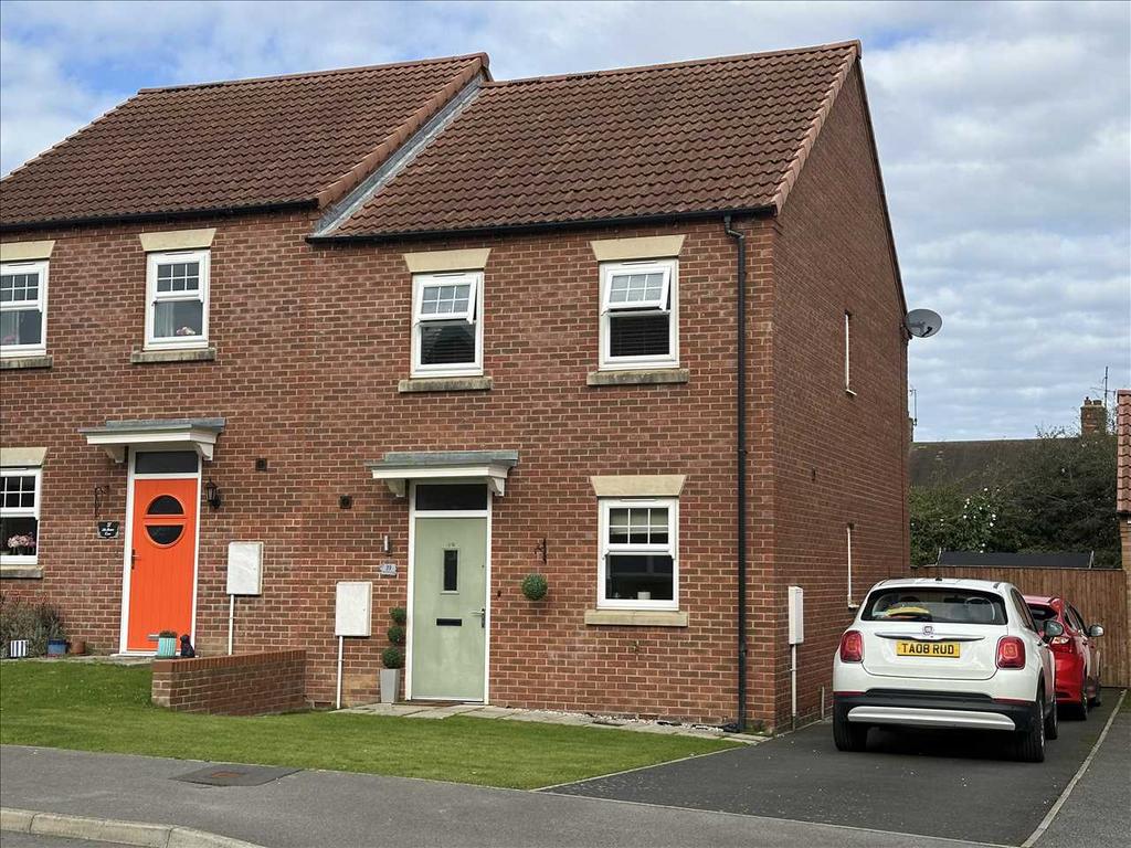 Mill Meadows Lane, Filey 2 bed house - £70,000