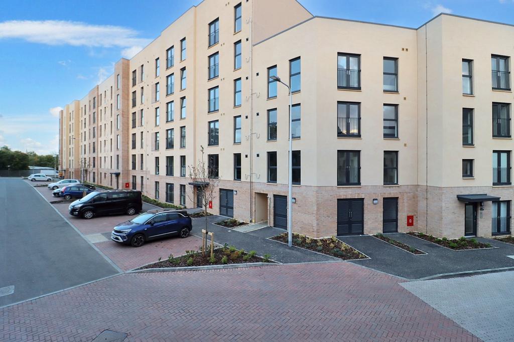 Kilpatrick Grove, Edinburgh, EH6 2 bed flat to rent - £1,400 pcm (£323 pw)