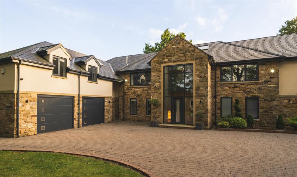 Ling Lane, Scarcroft LS14 8 bed detached house - £7,500 pcm (£1,731 pw)