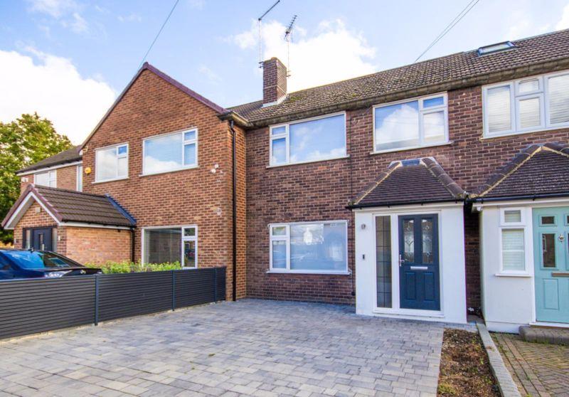 Whittington Road, Hutton, Brentwood CM13 3 bed terraced house for sale ...