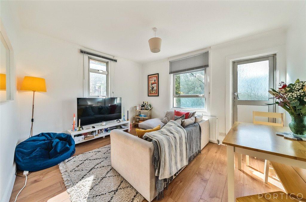 Radbourne Road, London 3 bed maisonette - £600,000
