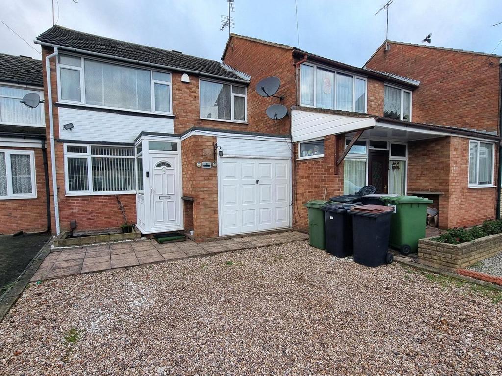 Tresillian Road, Coventry CV7 3 bed terraced house - £1,000 pcm (£231 pw)