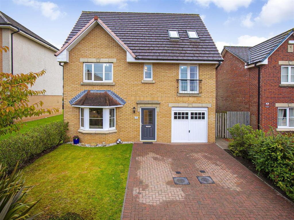 72 Fieldfare View, Dunfermline, KY11 8LZ 5 bed detached house - £359,950