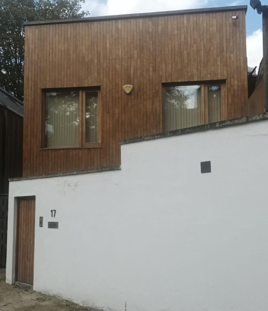 Scoble Place, London N16 3 bed mews - £1,350,000