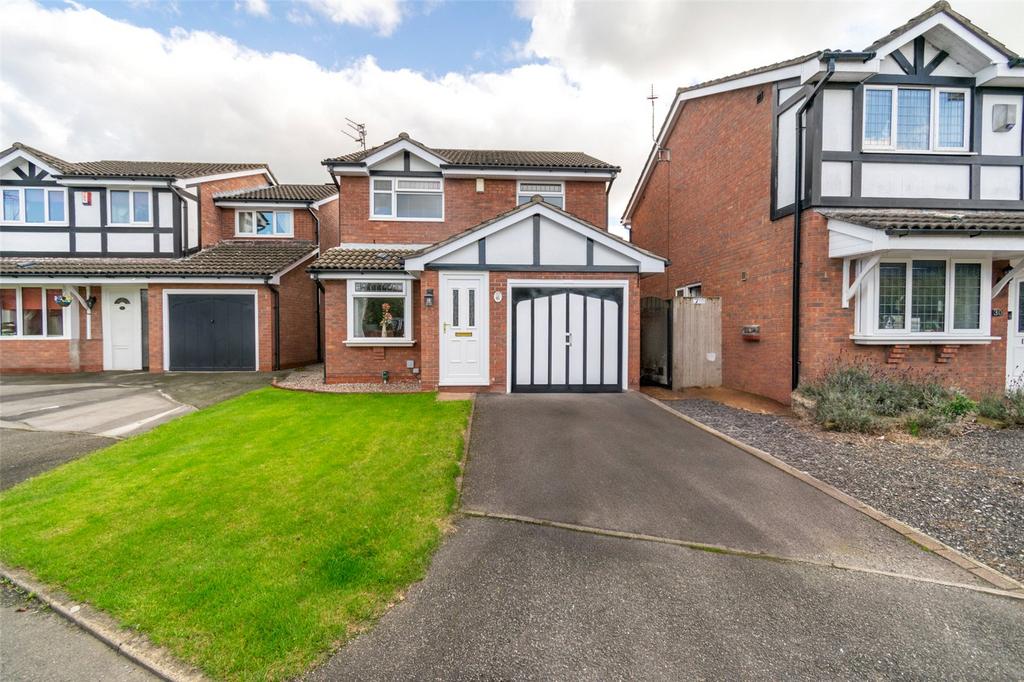 Inglewood Avenue, Middlewich 3 bed detached house - £270,000