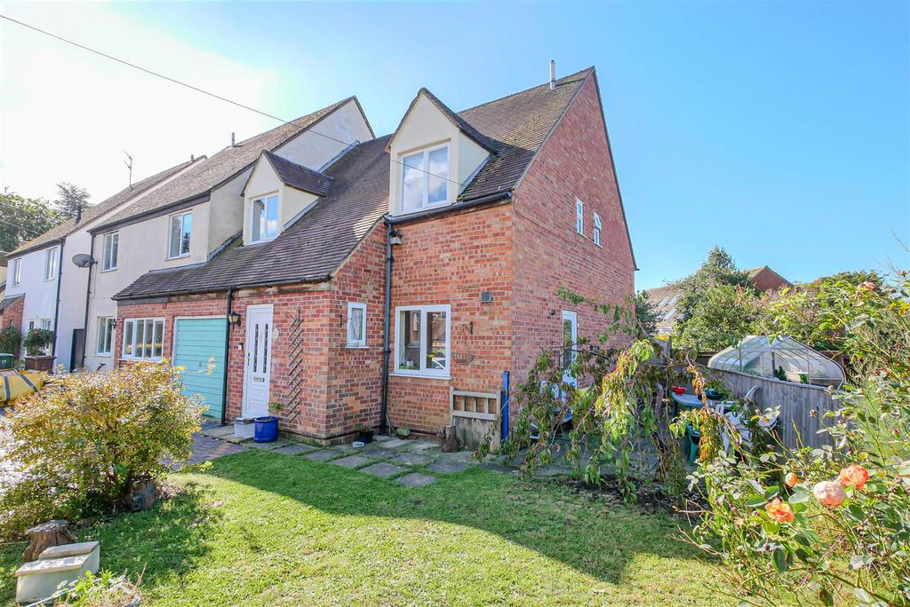 One End Lane, Benson OX10 4 bed semi-detached house - £475,000