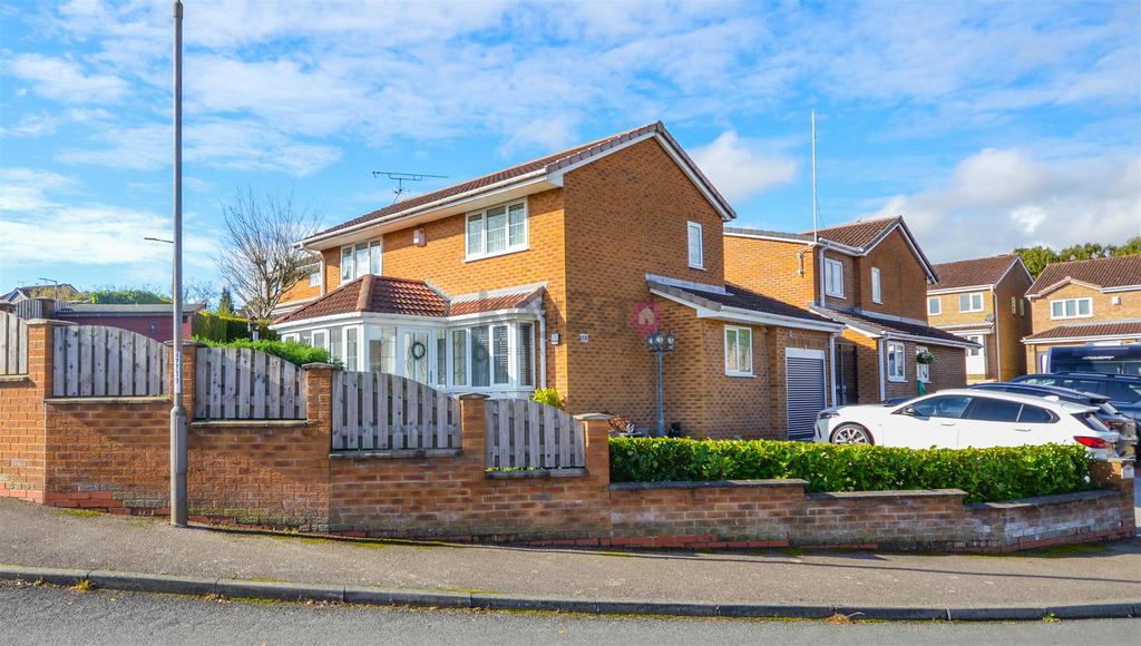 Bryony Close, Killamarsh, Sheffield, S21 3 bed detached house - £325,000