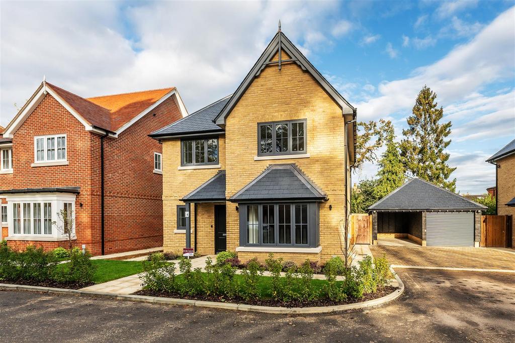 FIELD WAY, SEND, WOKING GU23 4 bed detached house - £875,000