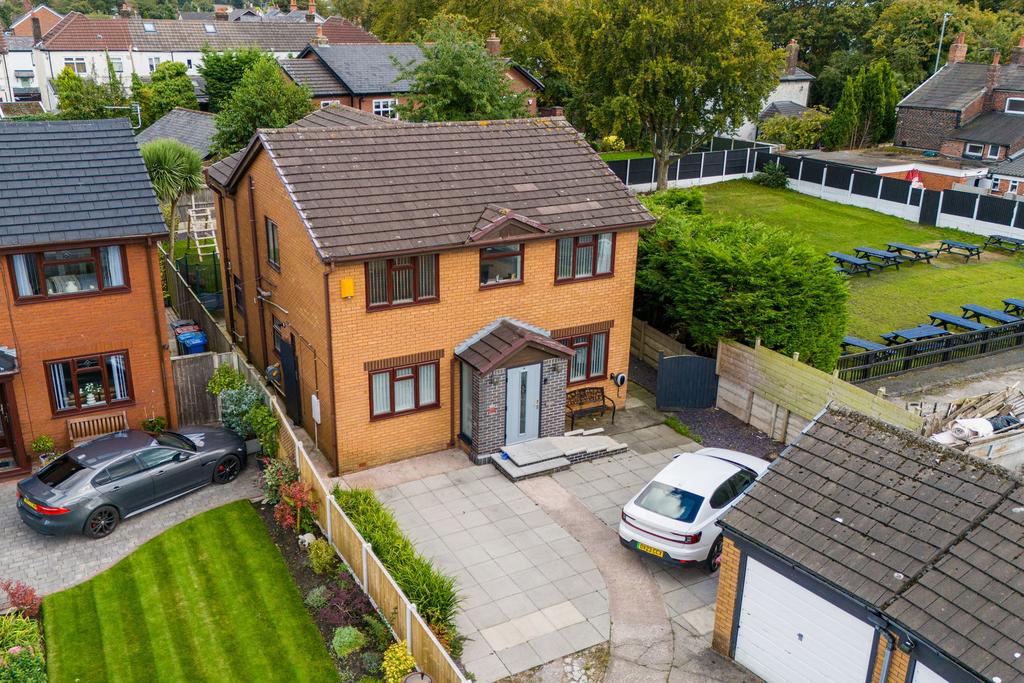 Forge Close, Cronton, Widnes 4 bed detached house for sale - £425,000