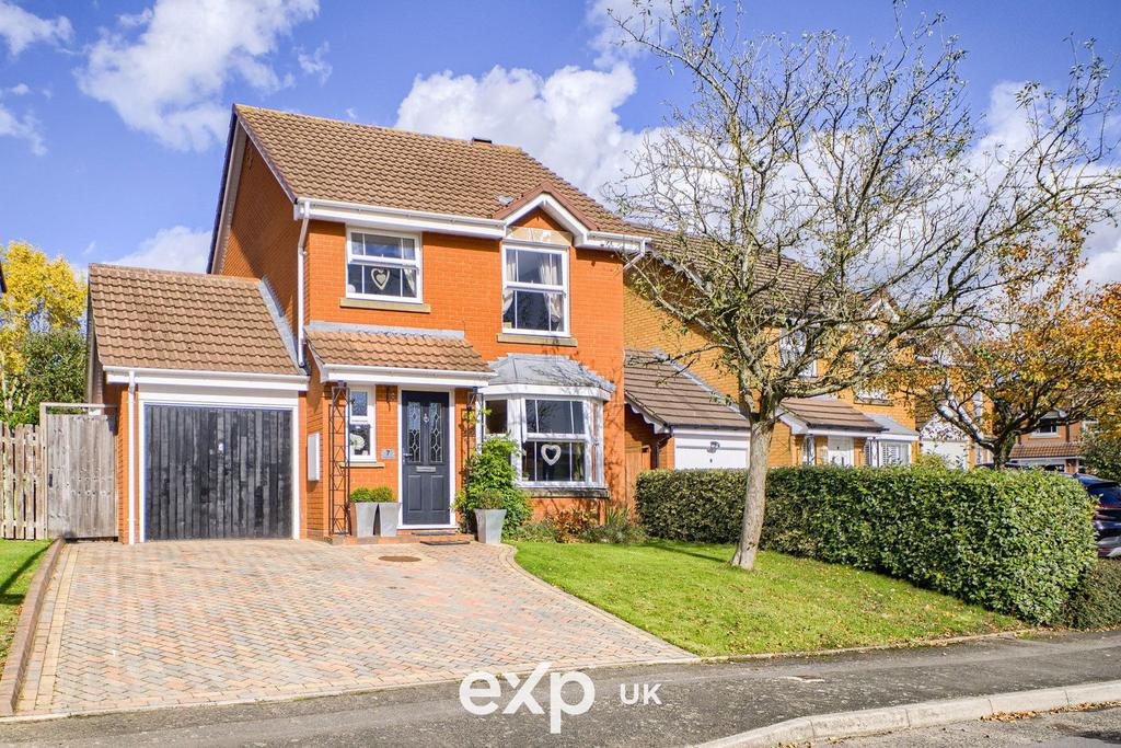 Thorngrove Avenue, Solihull B91 3 bed detached house - £500,000