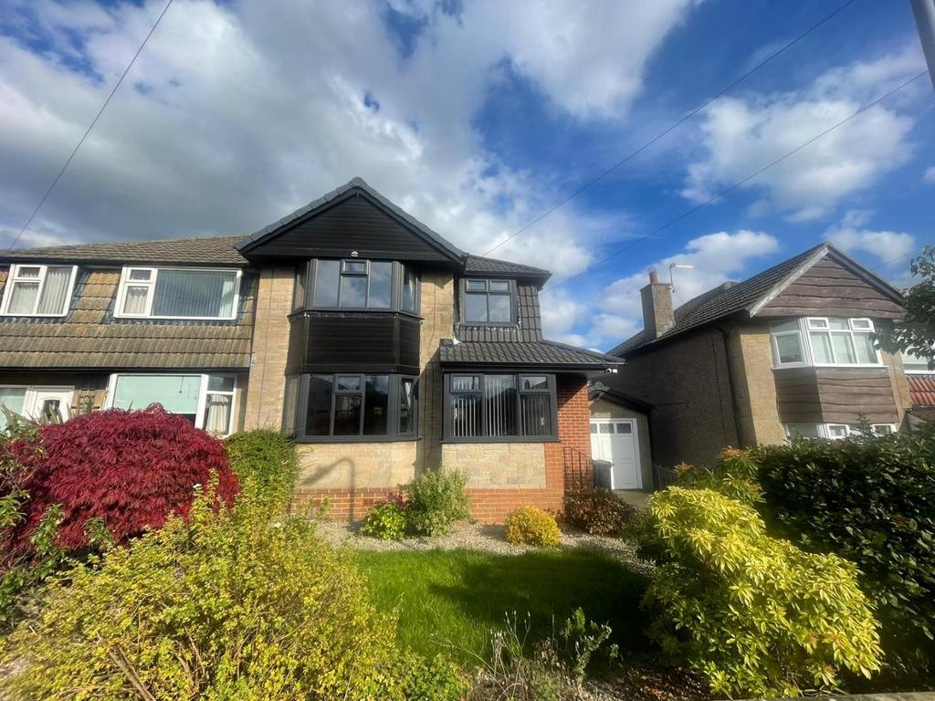 Sherwood Close, Eldwick, Bingley 3 bed semi-detached house - £1,250 pcm ...