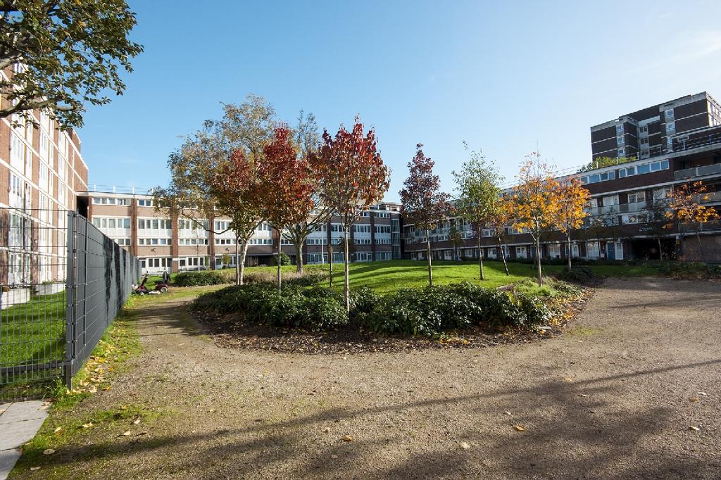 St. John's Estate, London, Hoxton 2 bed flat - £2,250 pcm (£519 pw)