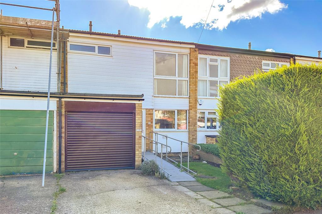 Pinewood Close, St. Albans... 3 bed terraced house for sale - £495,000