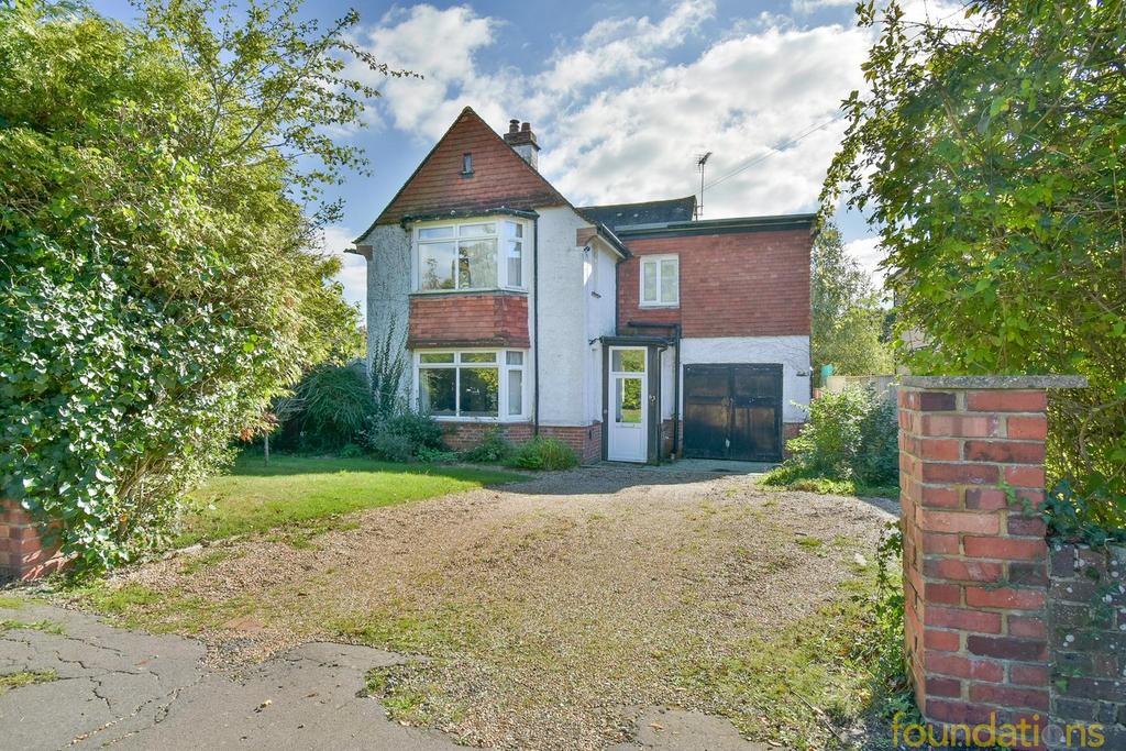 Collington Avenue, Bexhill-on-Sea, TN39 4 bed detached house for sale ...