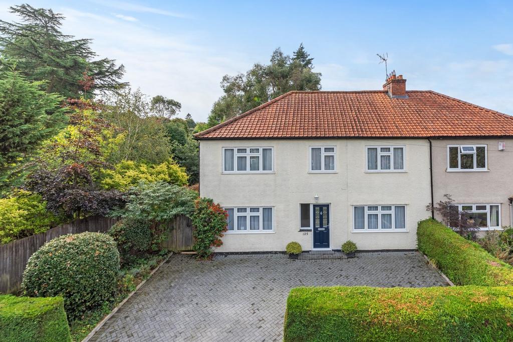 Hillingdon Avenue, Sevenoaks, TN13 4 bed semi-detached house - £750,000