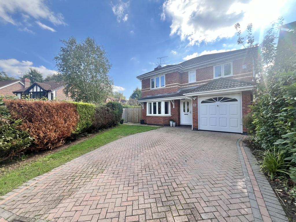Viola Croft, Warfield, Bracknell 4 bed detached house - £650,000