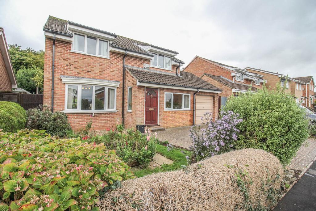 Bramblewood Road- Super Location 4 bed detached house - £385,000