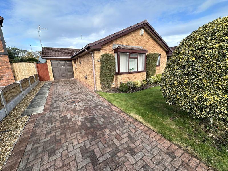 Saxon Way, Great Sutton 3 bed detached house - £270,000