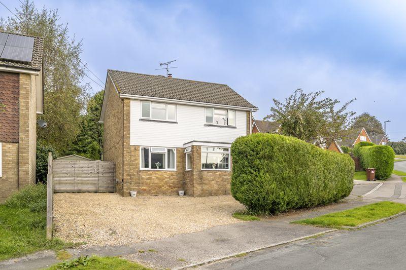 Southridge Rise, Crowborough 4 bed detached house - £525,000