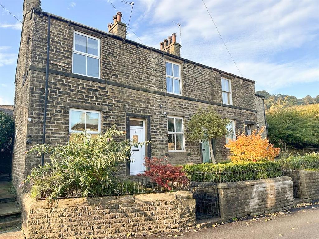 North View, Cononley 2 bed terraced house - £185,000
