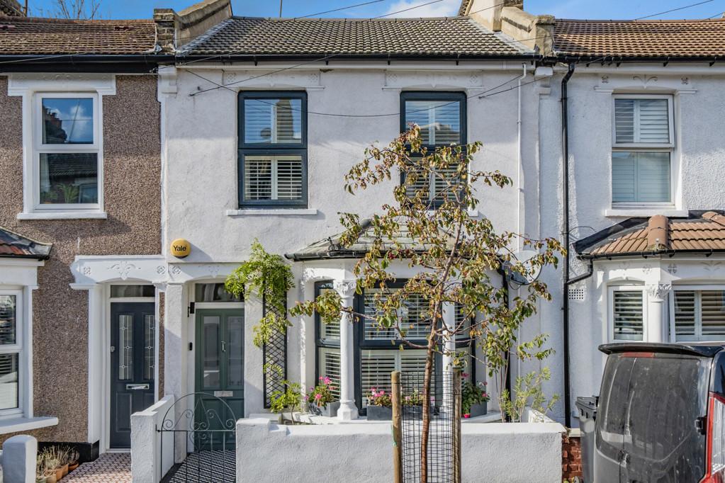 Elswick Road, London 3 bed terraced house - £650,000
