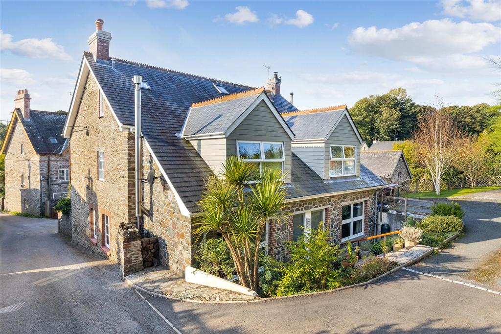 Harberton, Totnes, Devon, TQ9 4 bed semi-detached house - £525,000