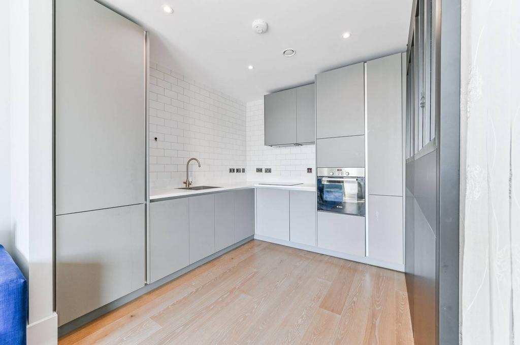 Leon House, Croydon, CR0 1 bed flat - £1,500 pcm (£346 pw)