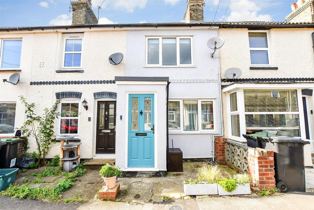 Victoria Street, Eccles, Aylesford, Kent 2 bed terraced house - £250,000