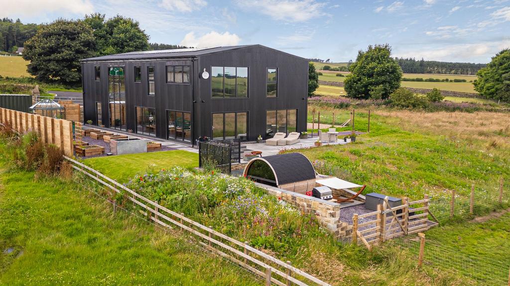 North Barn, Bullions Farm, Near... 4 bed barn conversion - £1,000,000