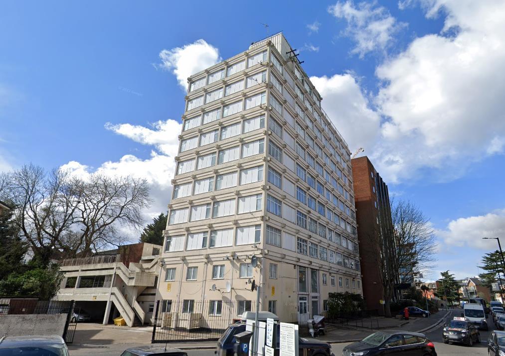Bejun Court, New Barnet 2 bed house - £1,600 pcm (£369 pw)