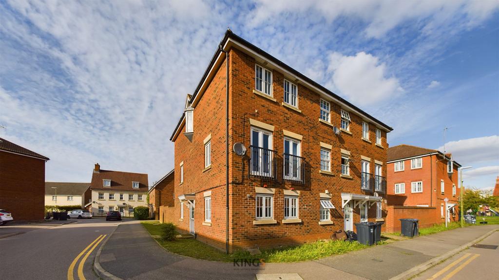 The Runway, Hatfield, AL10 3 bed semi-detached house - £400,000
