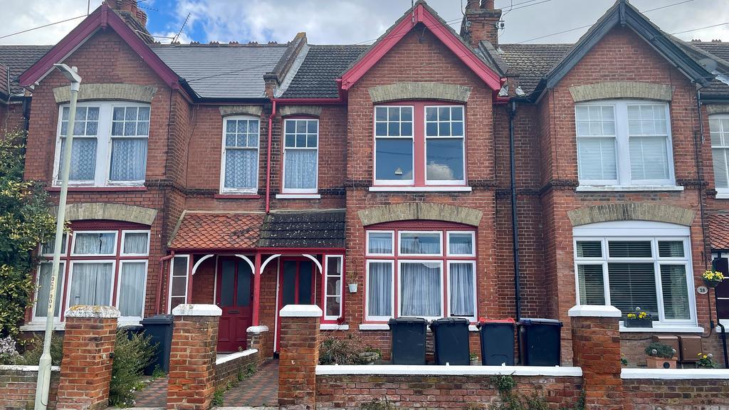 Douglas Road, Herne Bay, CT6 6AE 3 bed terraced house - £275,000