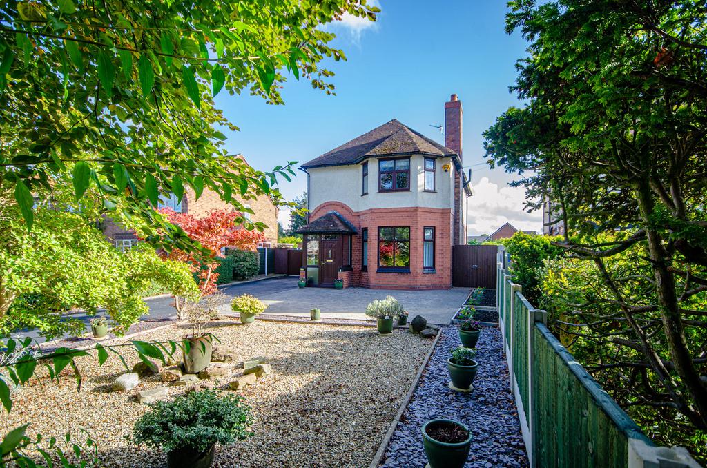 Chester Road, Hartford, Northwich, CW8 4 bed detached house for sale ...