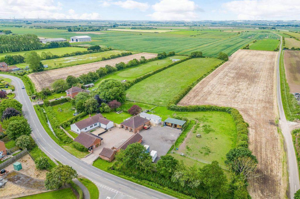 Main Road, Grainthorpe 3 bed property - £575,000