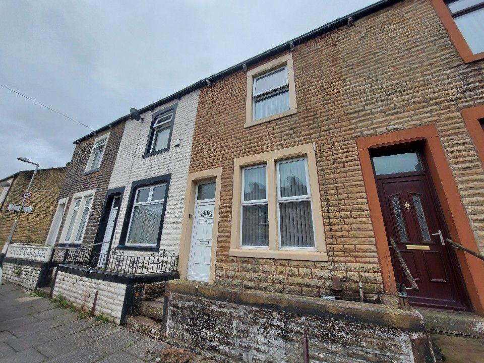 Dall Street, Burnley BB11 2 bed terraced house - £530 pcm (£122 pw)
